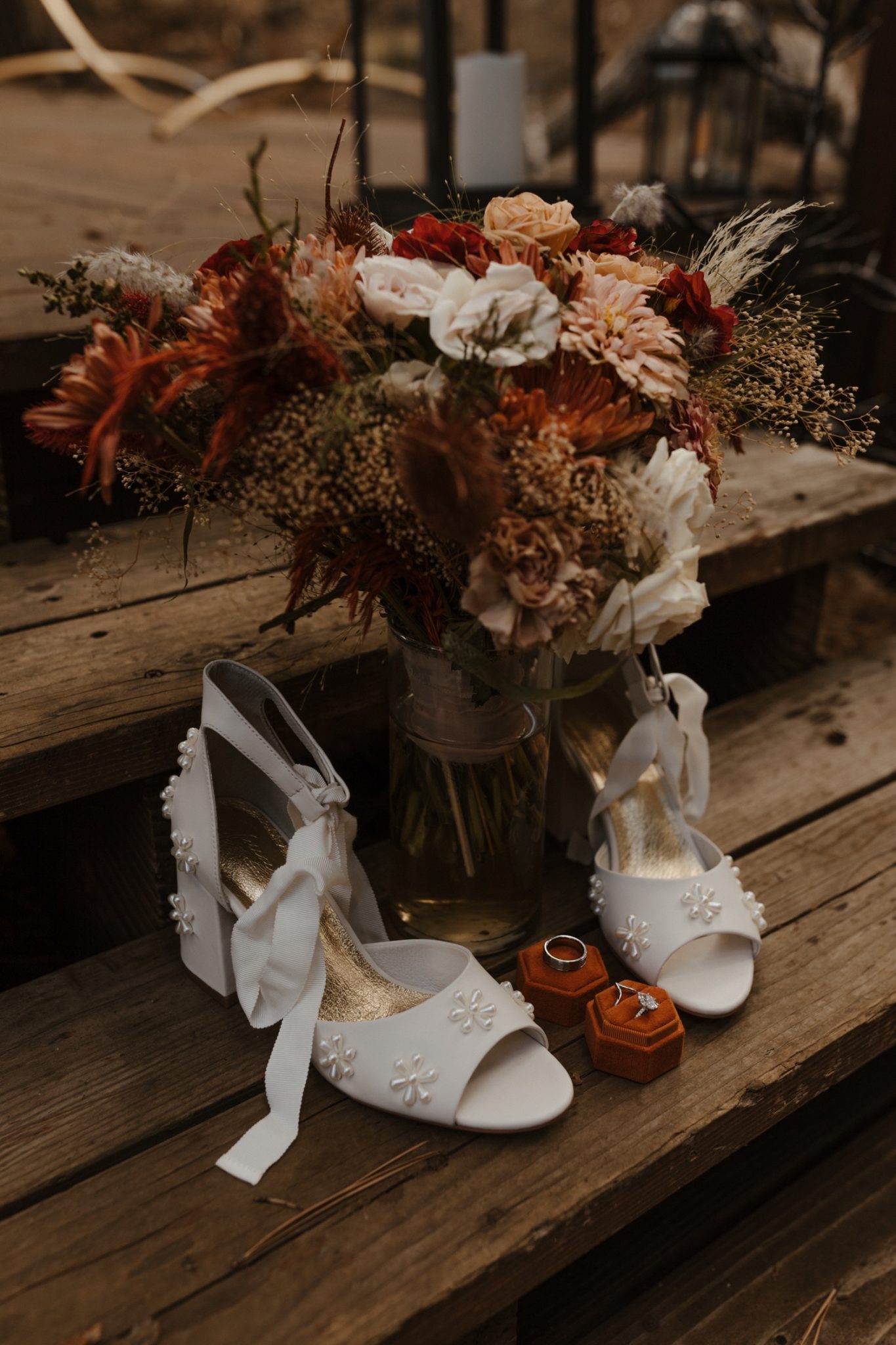 Flagstaff Arizona Wedding in the Woods by AZ Wedding Photographer