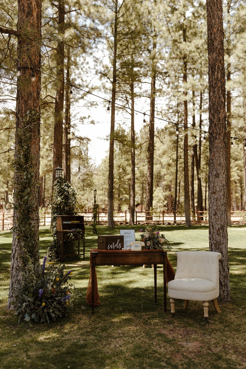 Beautiful Boho Forest Wedding at The Gathering Place in Pinetop - Kali ...