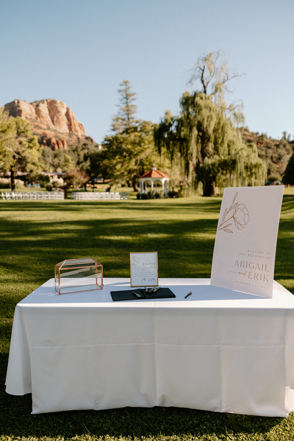 Stunning Garden Poco Diablo Resort Wedding, Sedona Arizona - Kali M Photos