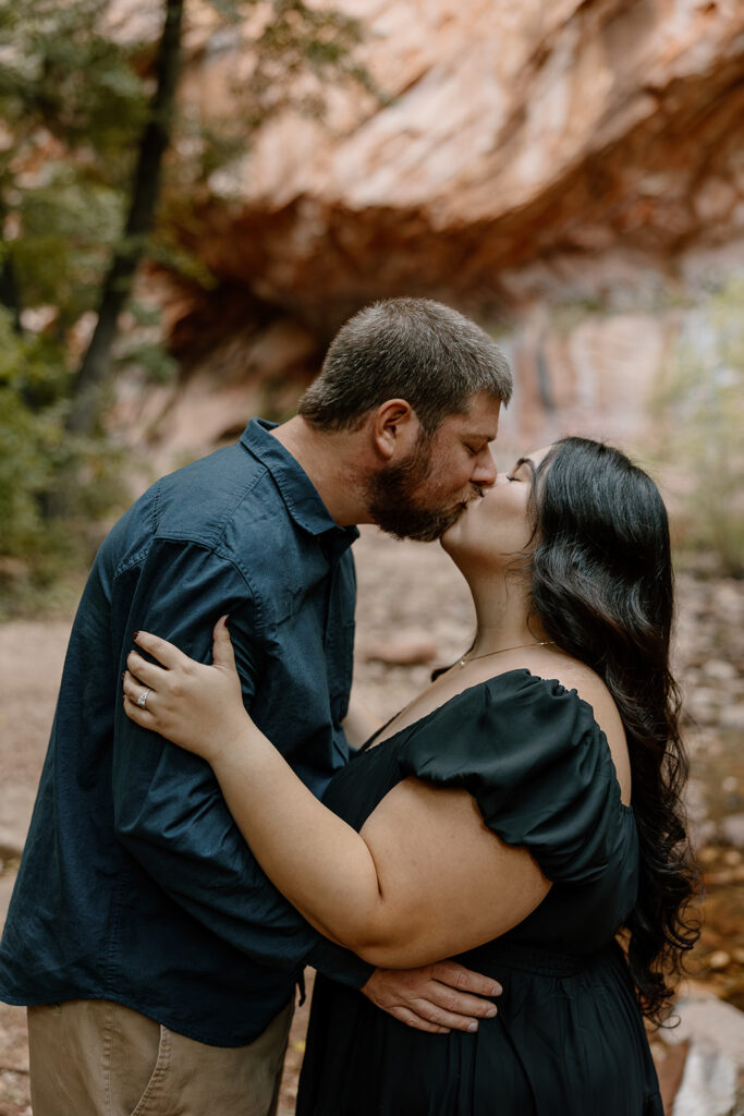 Romantic West Fork Trail Engagement Photos | Sedona Couples Photographer - Kali M Photos