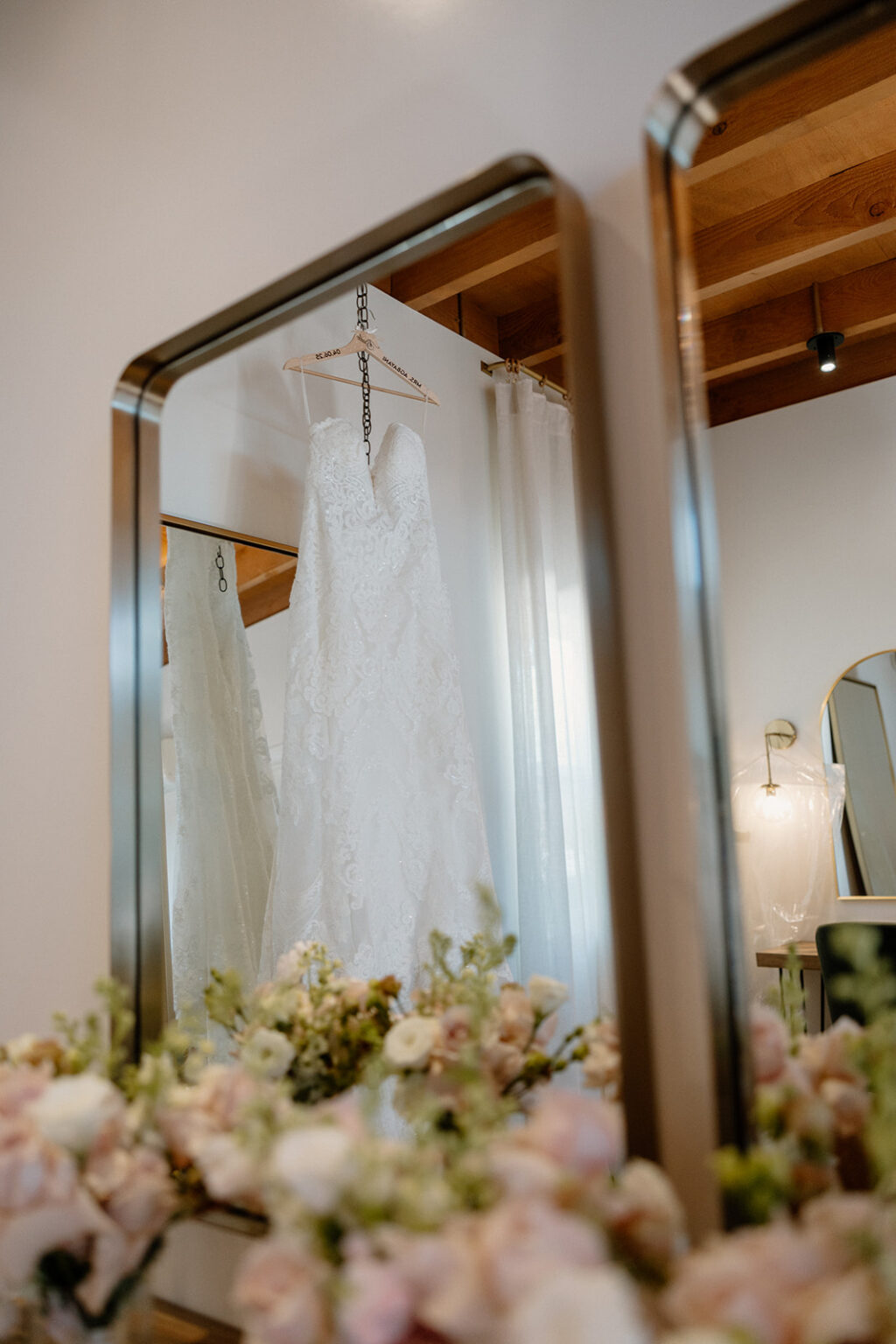 The Paseo Wedding in Arizona: Mixing Trend + Arizona Views - Kali M Photos